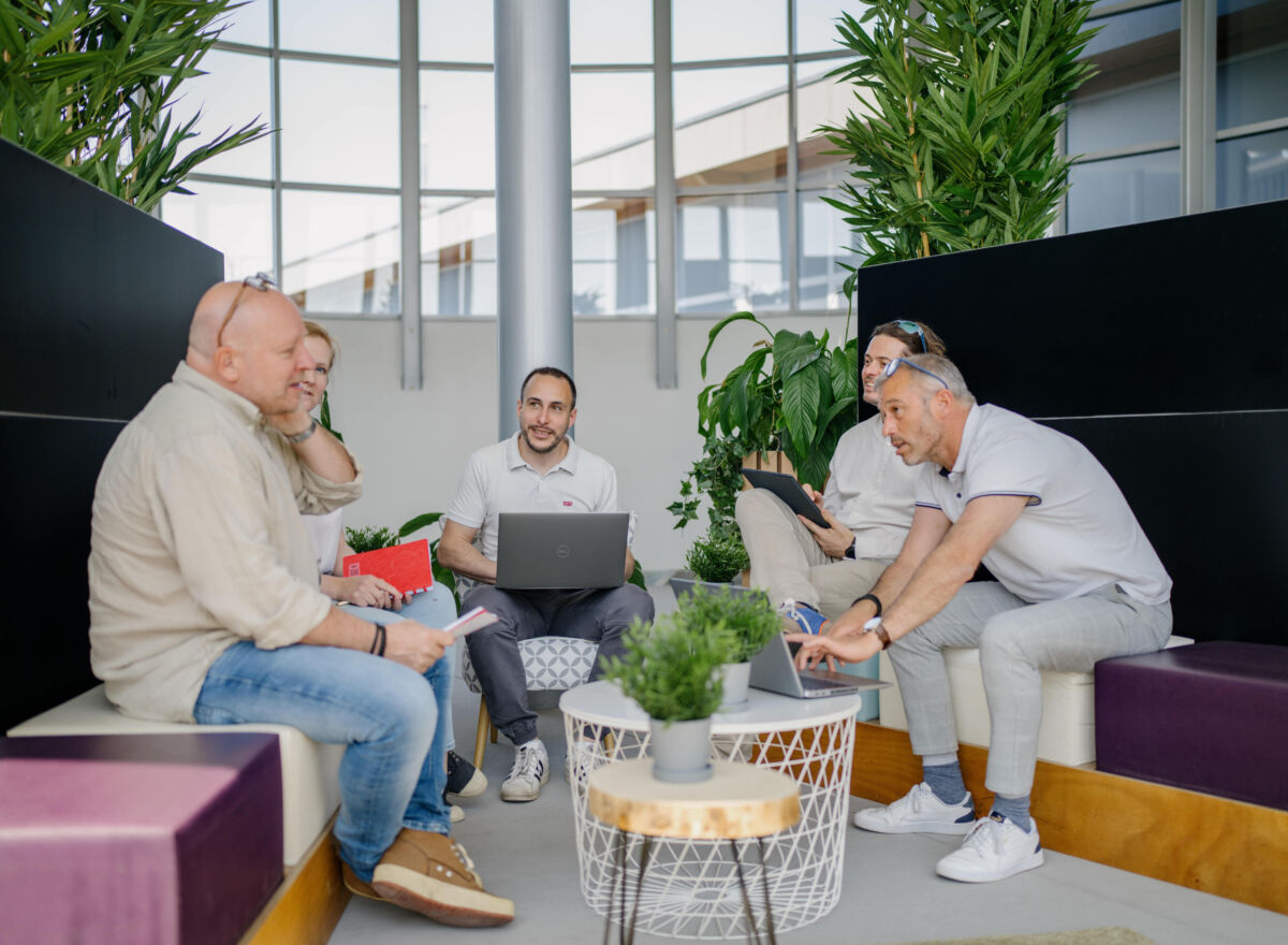 As the official ambassador of Aluvision modular systems, we invite you ...